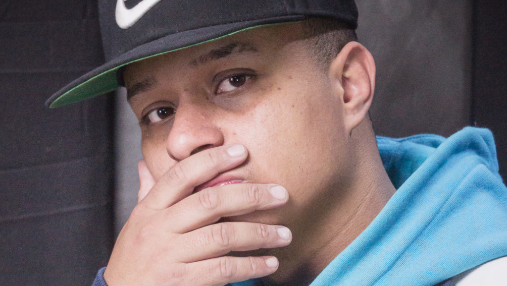 Rapper Sarin lança primeiro single pela KL Música, selo de KL Jay dos ...