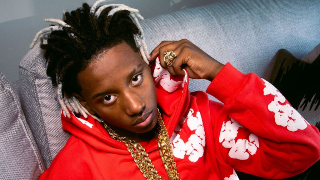 MC Caverinha rima sobre o amor no trap melody 'My Boo' | Trace.tv Brasil