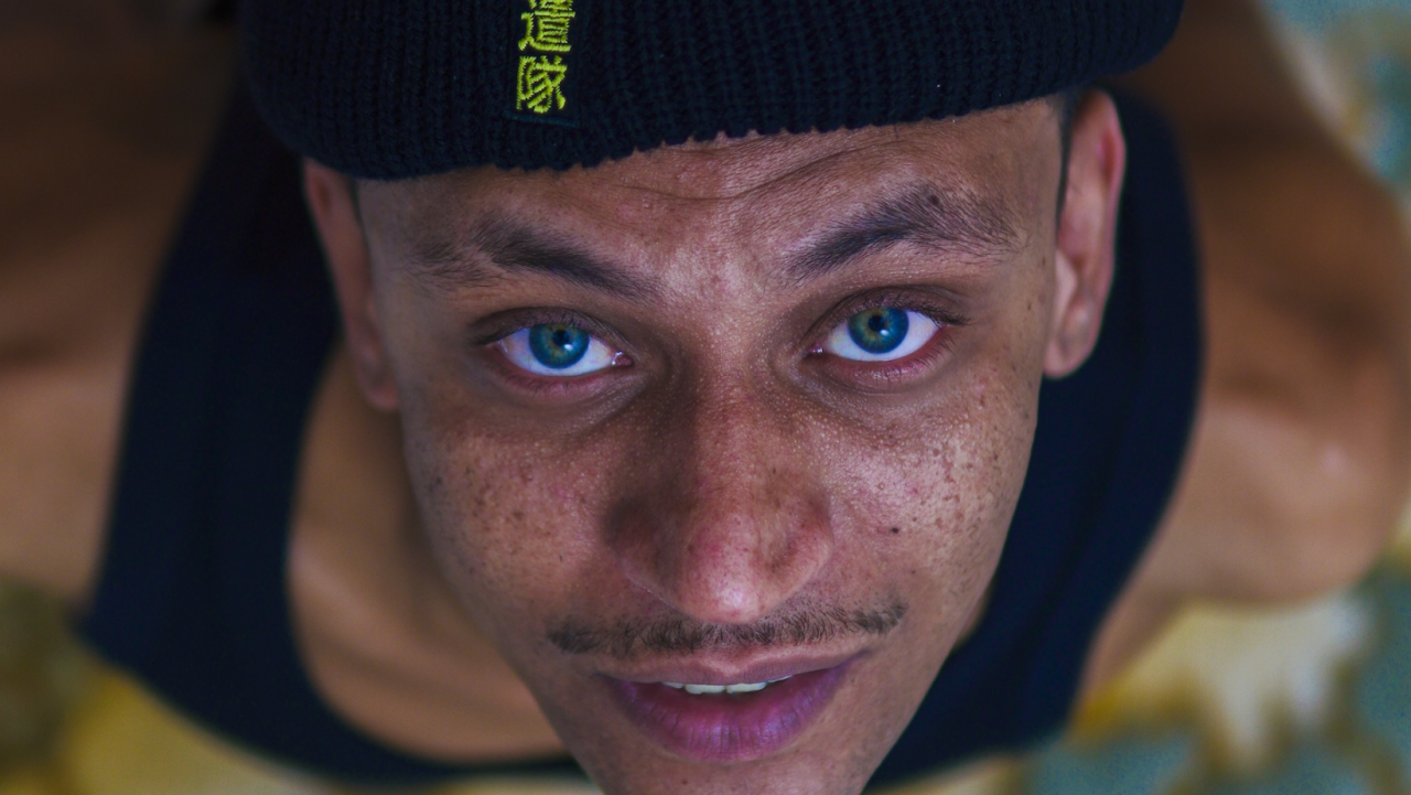 Rapper Edgar lança single e clipe "Chave de Ouro" | Trace.tv Brasil